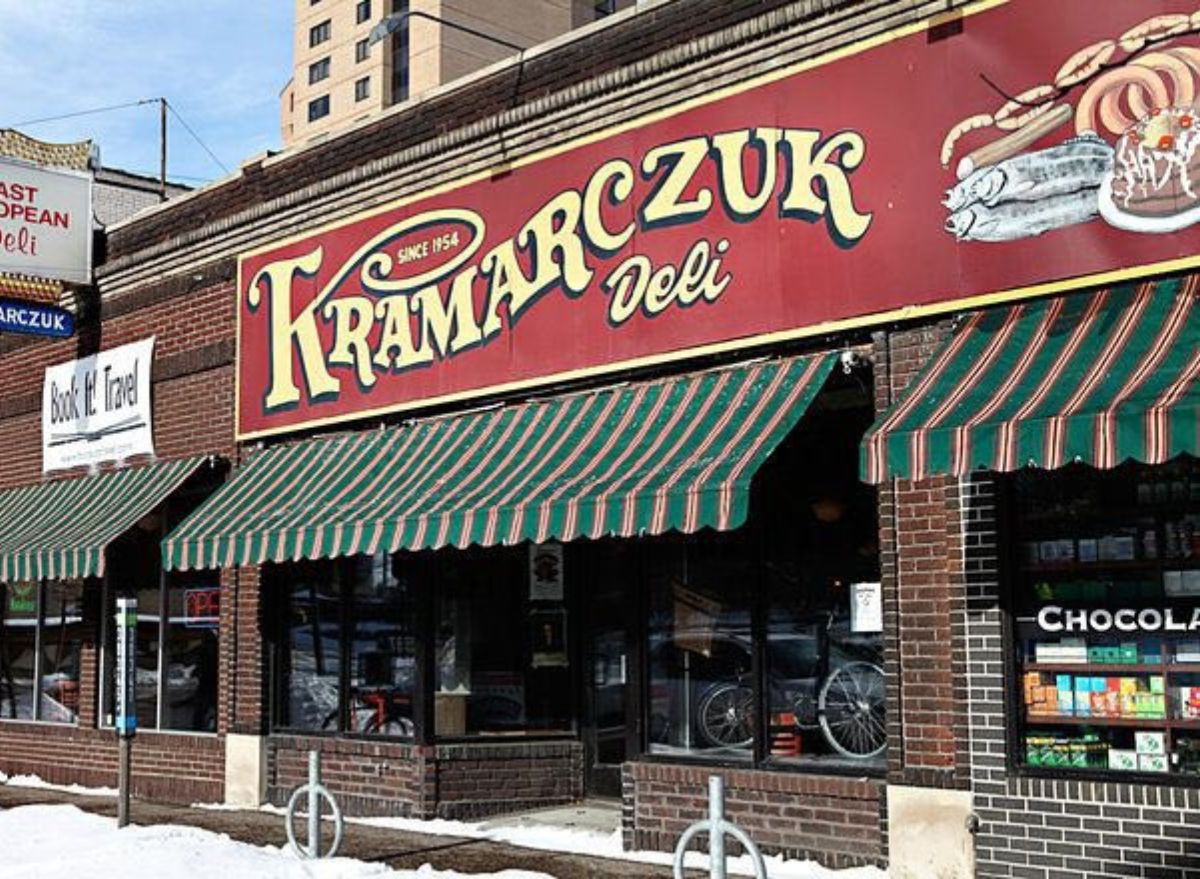 8 Restaurants You Can Only Find in the Midwest — Eat This Not That