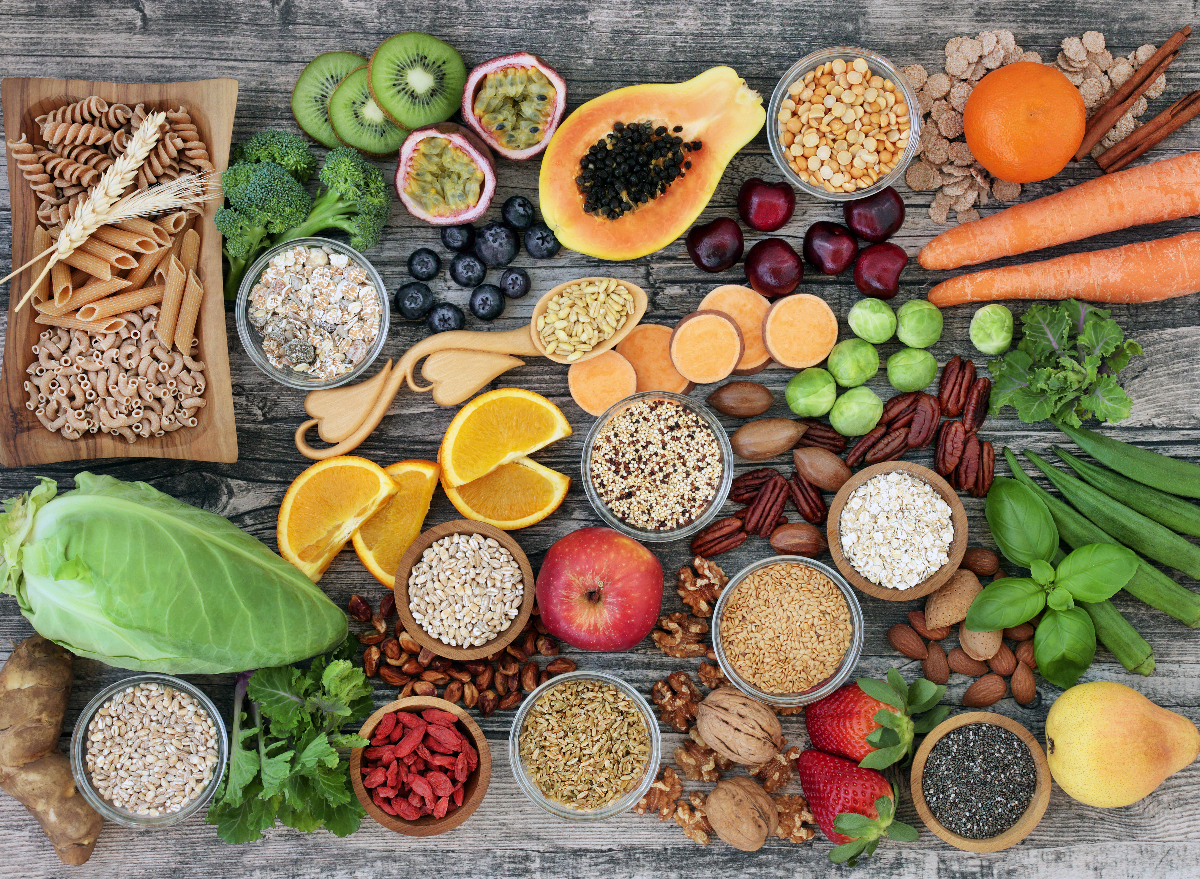 10 Amazing Benefits of a High-Fiber Diet