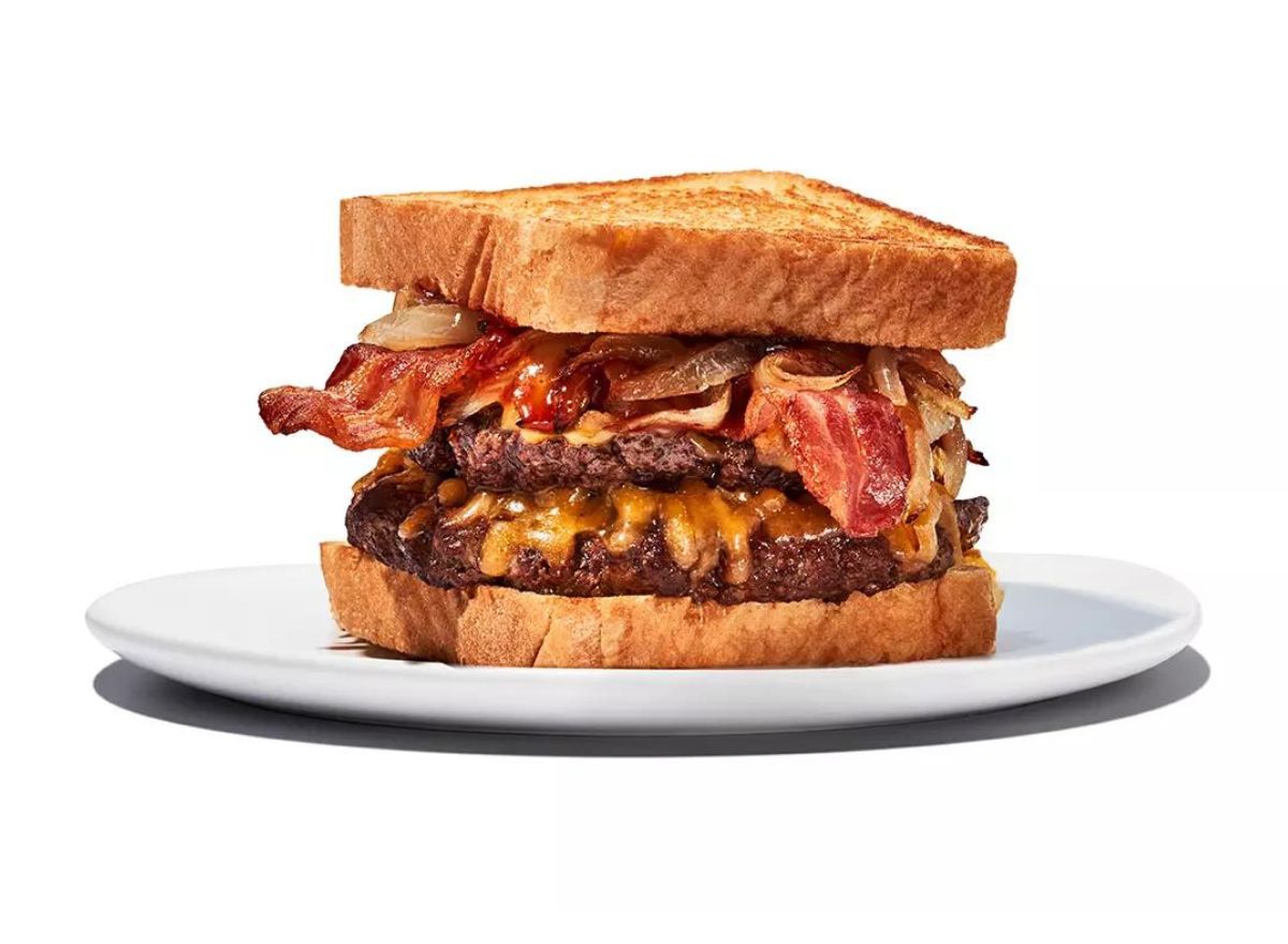 7 Things You Should Never Order at Hooters — Eat This Not That