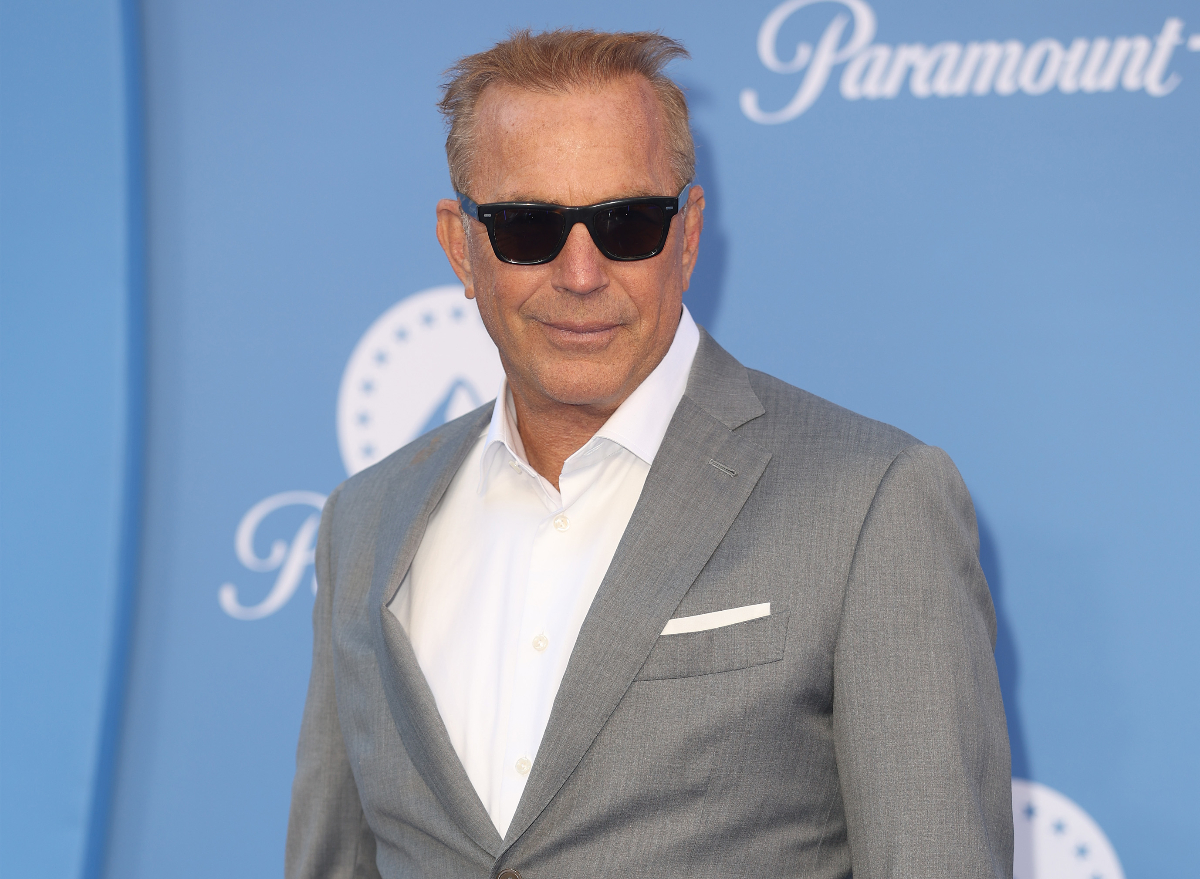 The Healthy Habits Kevin Costner Follows Make 67 Look So Darn Good ...