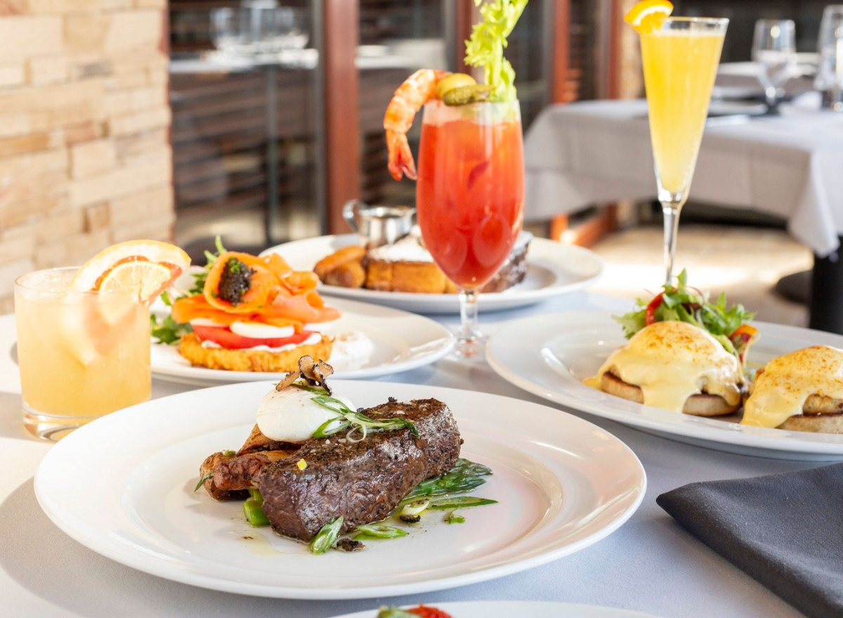 9 Restaurant Chains With the Highest Quality Ingredients
