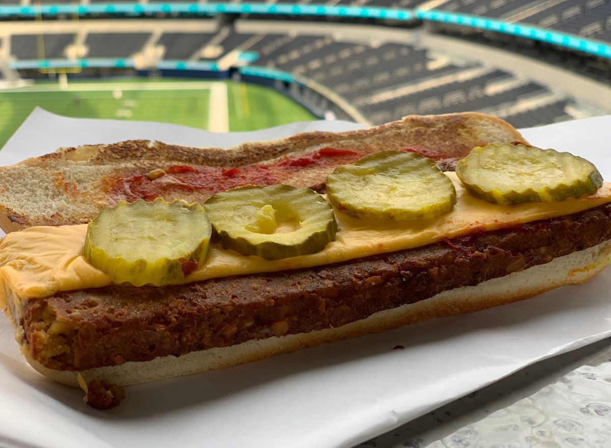 11 Worst Stadium Foods You Should Never Order — Eat This Not That