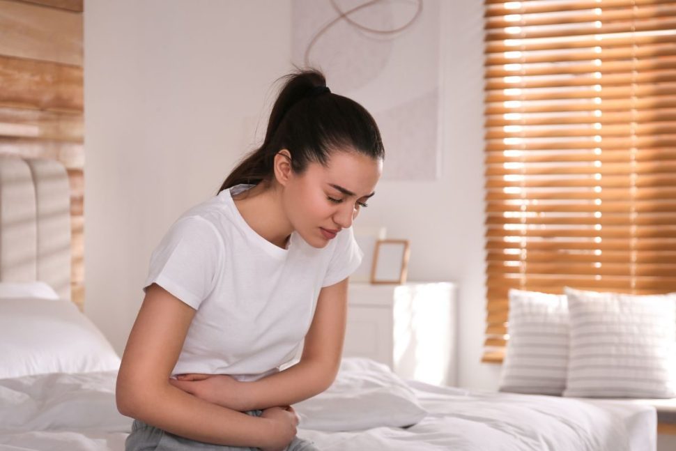 3 Signs Your Gut Is Unhealthy, and 3 Foods That Can Help