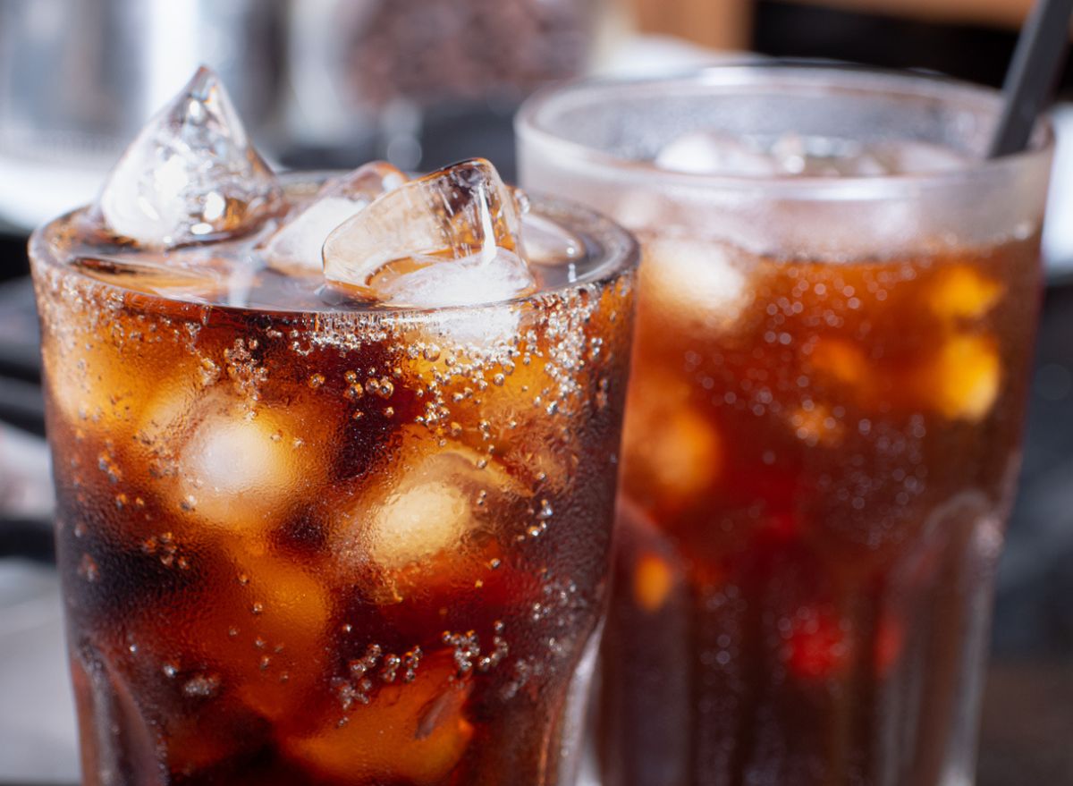 7 Effects of Drinking Diet Soda Every Day