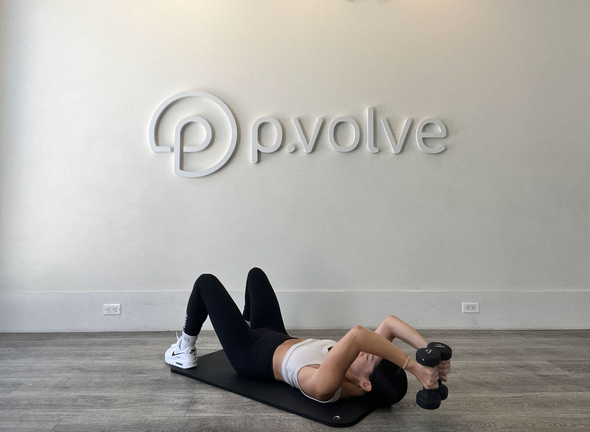 These 5 Trainer-approved Exercises Will Tighten Your Underarm Flab ...