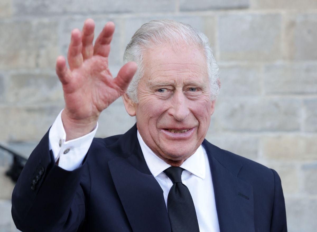 The Foods King Charles Eats Every Day To Remain Healthy at 73 — Eat ...