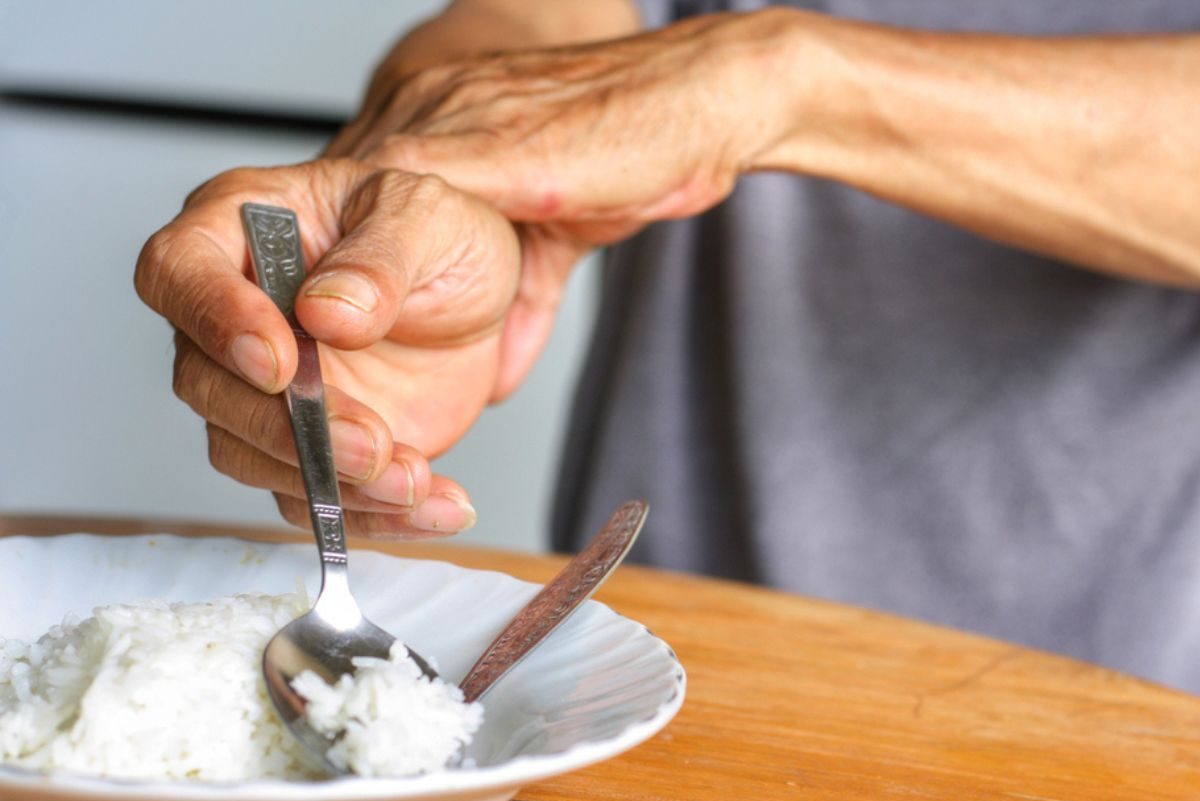 This Eating Habit May Reduce Risk of Fatal Parkinson's Disease