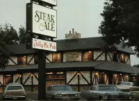 Beloved Steakhouse Chain Steak & Ale Returning After 15 Years
