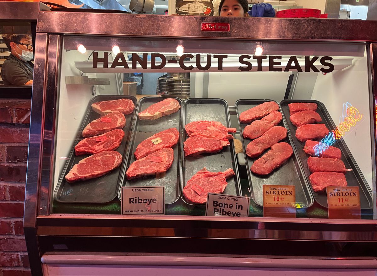 9 Insider Tips For Getting the Best Value at Texas Roadhouse — Eat This ...