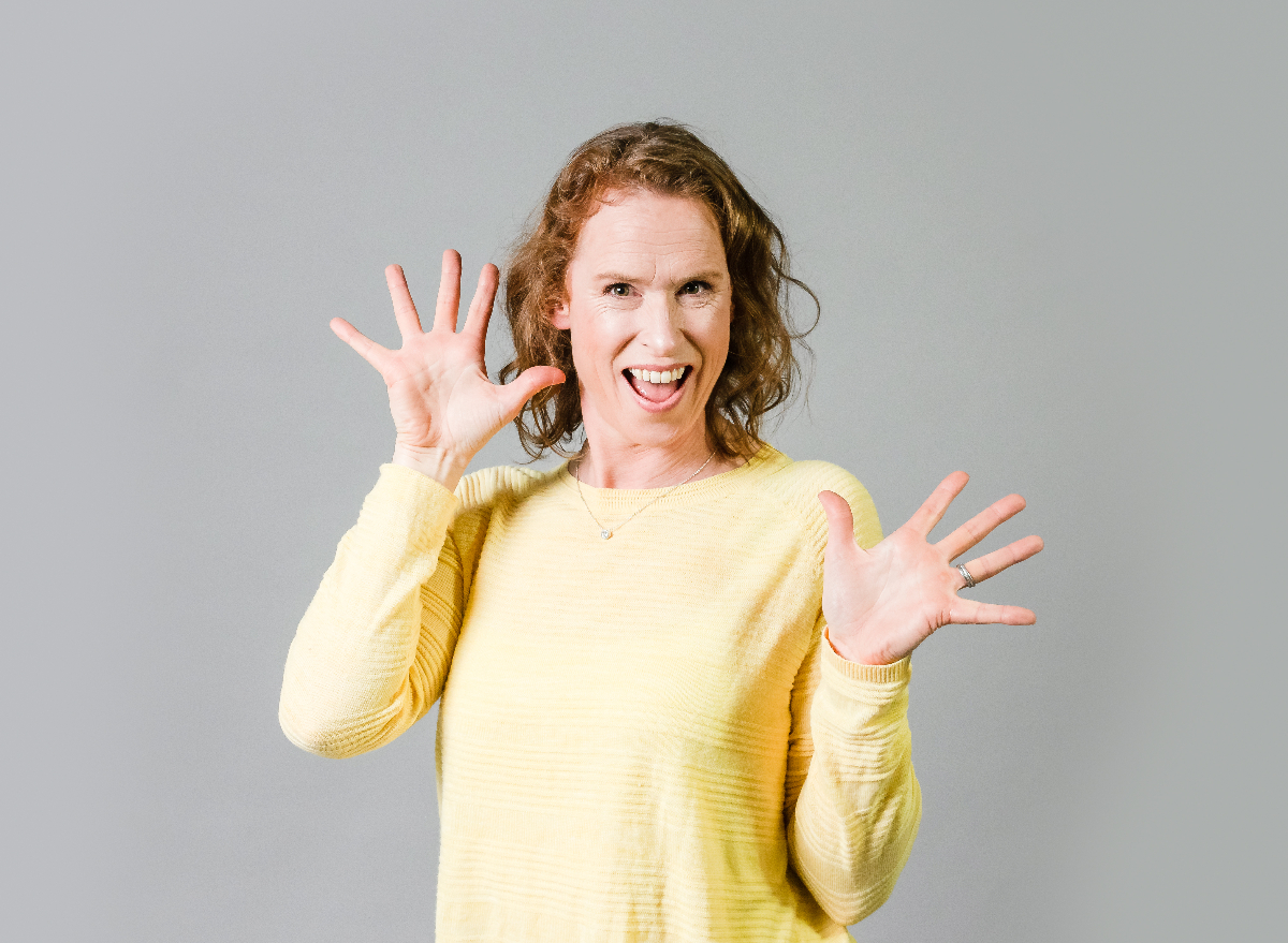 The Best-Ever Bat Wings Workout To Do With Just Your Body Weight — Eat ...