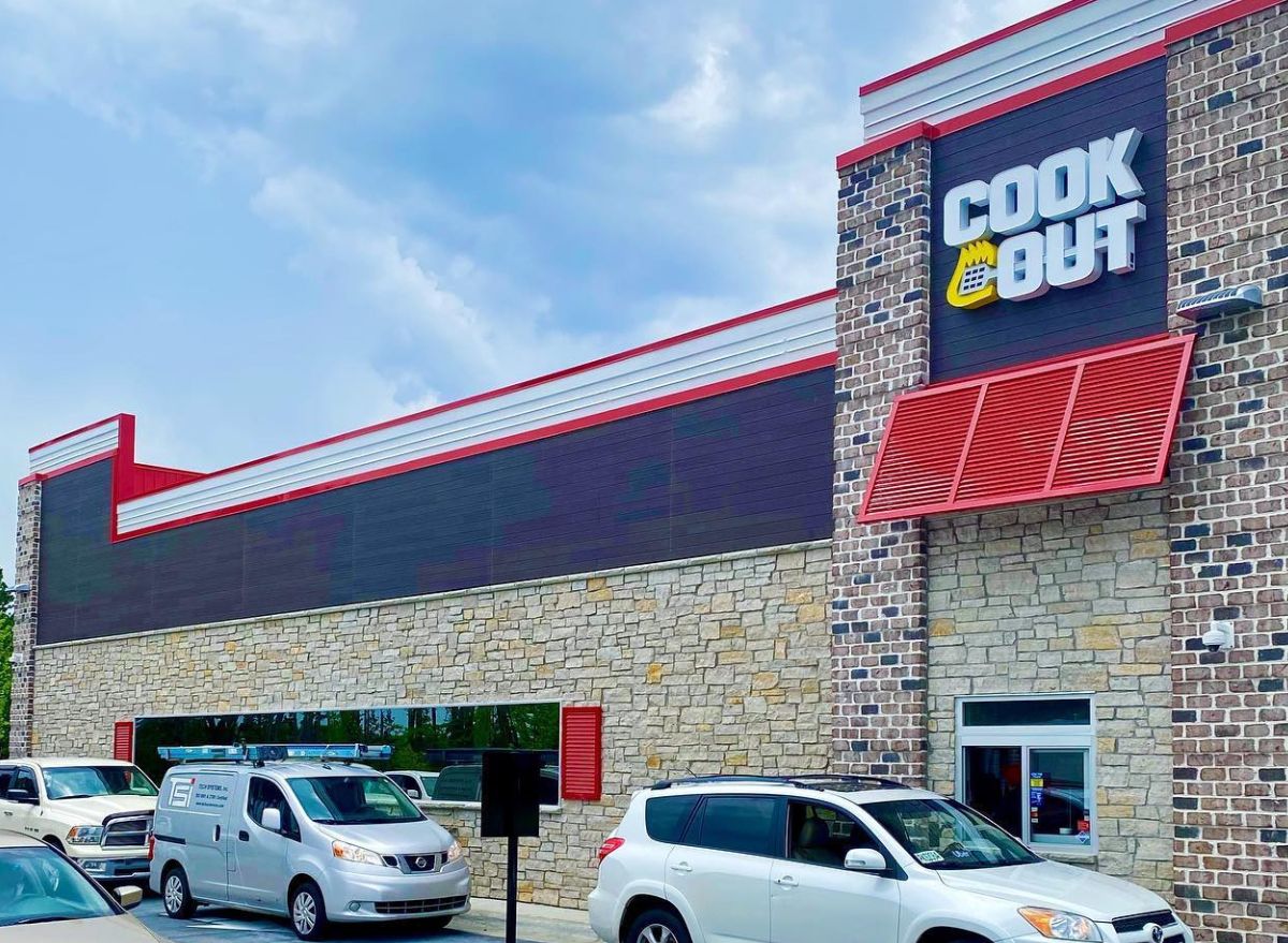 7 Best Southern Fast-Food Chains — Eat This Not That