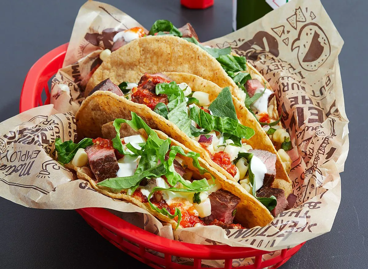 9 Fast-Food Restaurants That Serve the Best Tacos