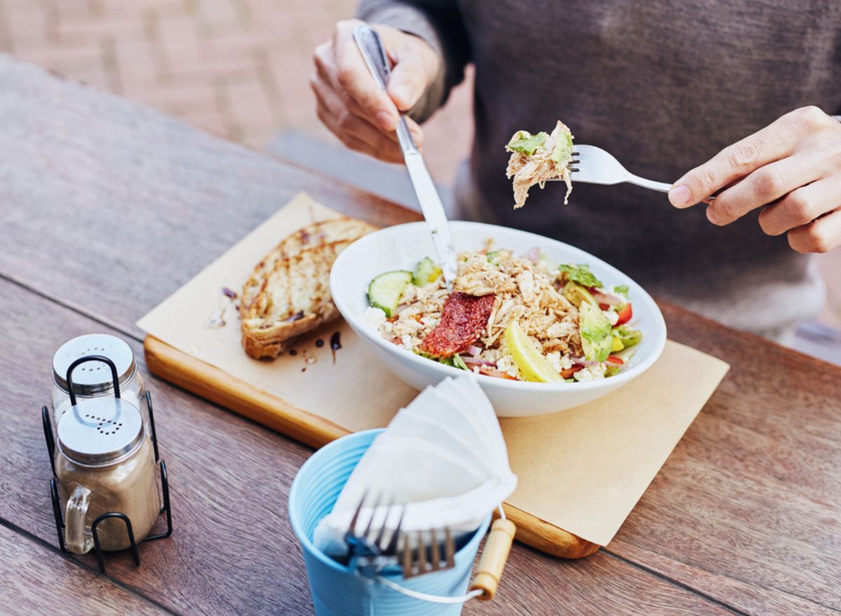 5 Best Eating Habits to Get a Lean Body Fast, Say Dietitians