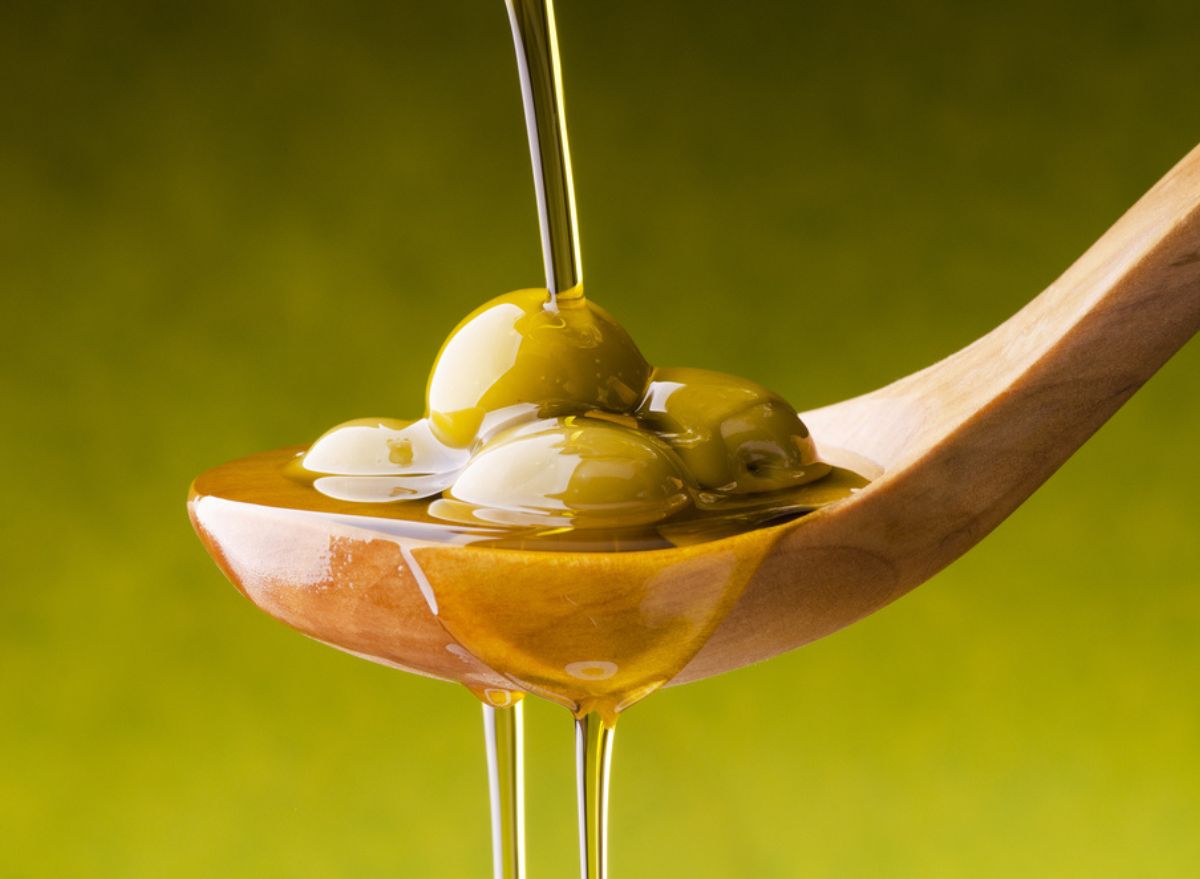 10 Healthy Superfoods You Should Eat Every Day