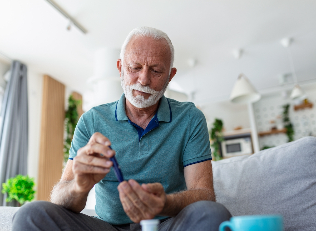 8 Best Foods for When You Feel Your Blood Sugar Crashing