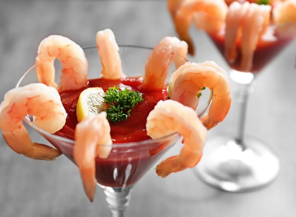 10 Restaurant Chains That Serve the Best Shrimp Cocktail