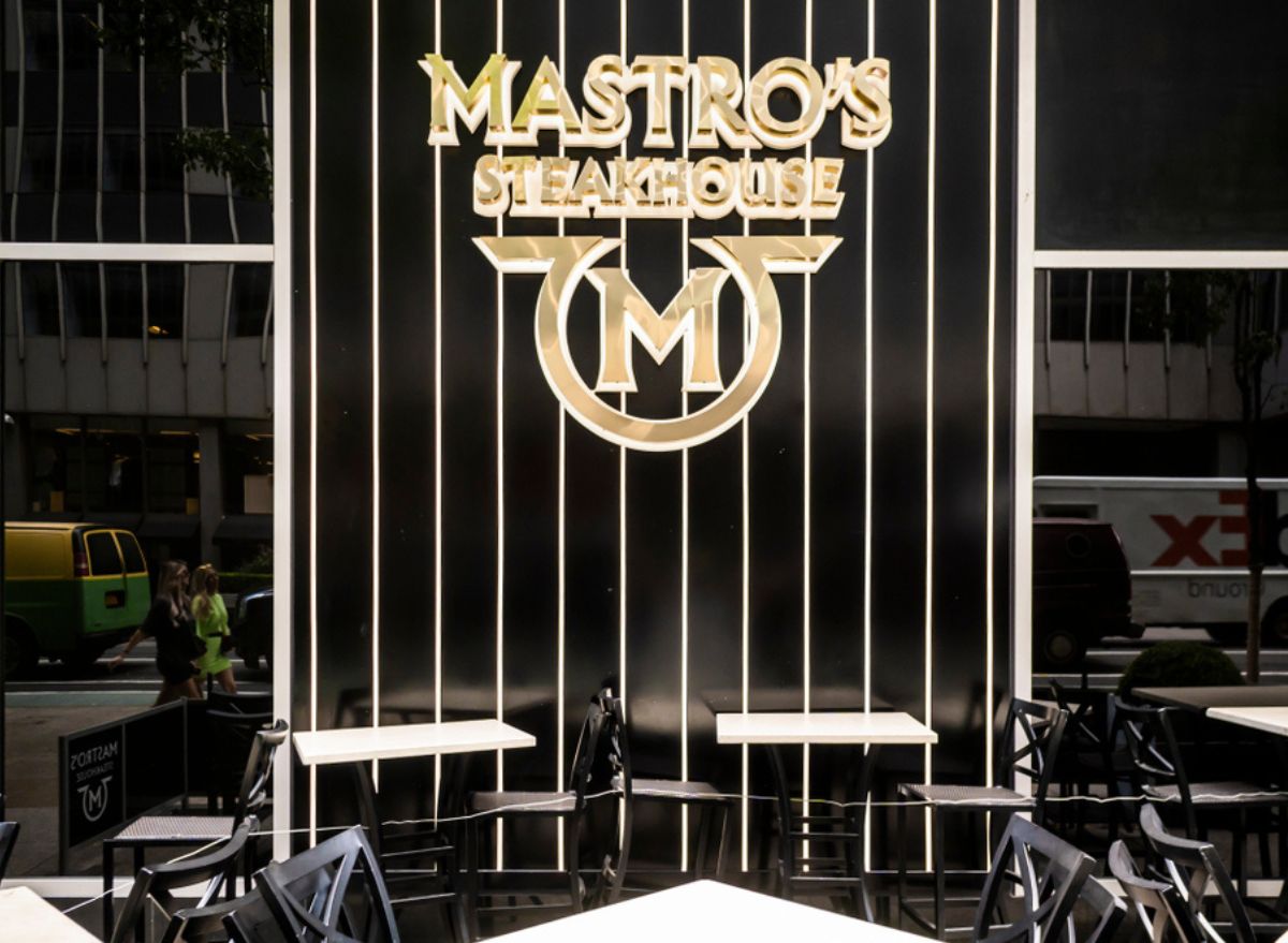 4 Steakhouse Chains Where Chefs Actually Eat — Eat This Not That