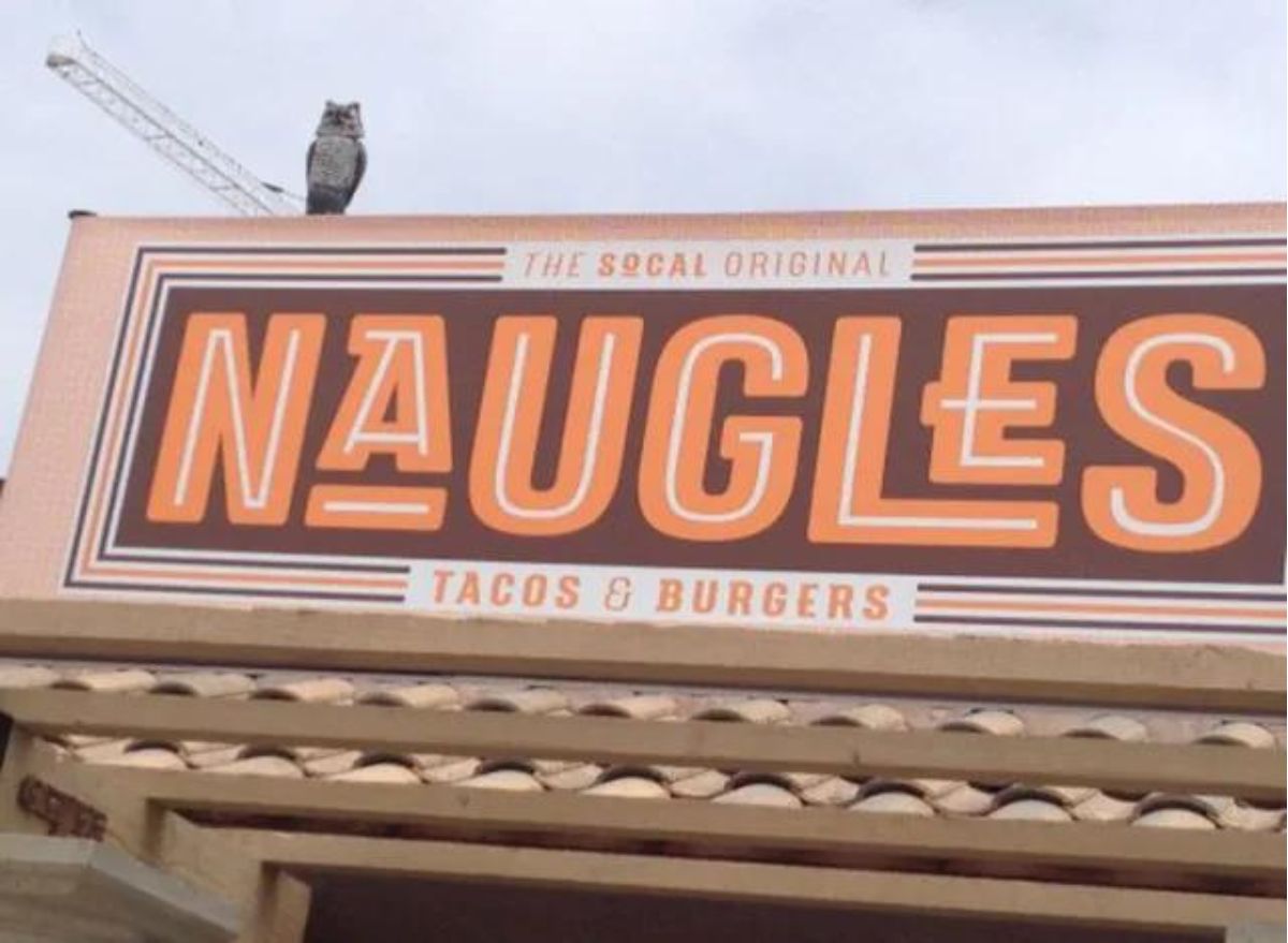 Old-School Restaurant Chain Meals Chefs Can't Get Over