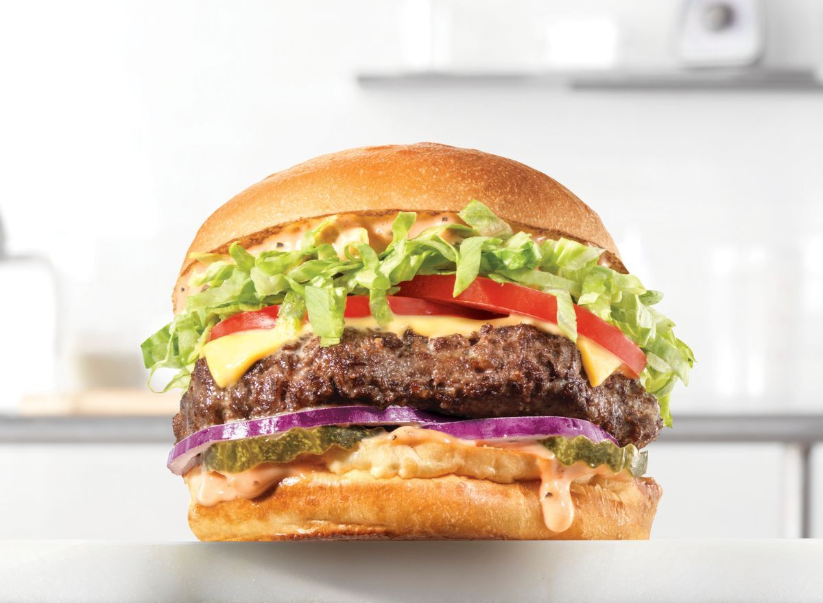 6 Fast-Food Chains That Serve the Most Authentic Steakburgers