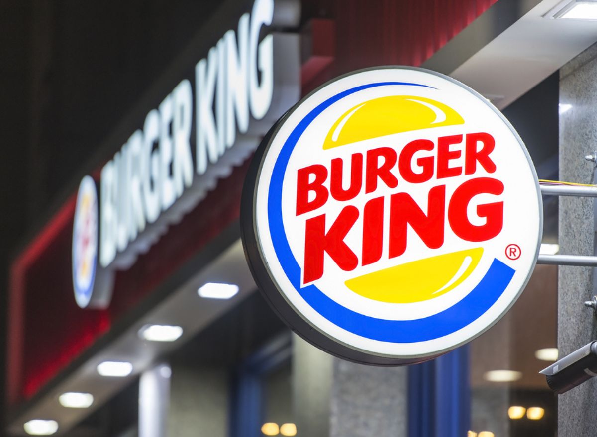 7 Burger Chains That Raised Their Prices the Most in 2022