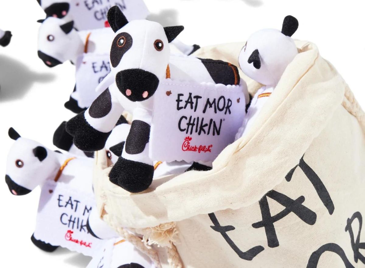 Chick-fil-A Just Debuted Its First Merch Collection & You're In for a ...