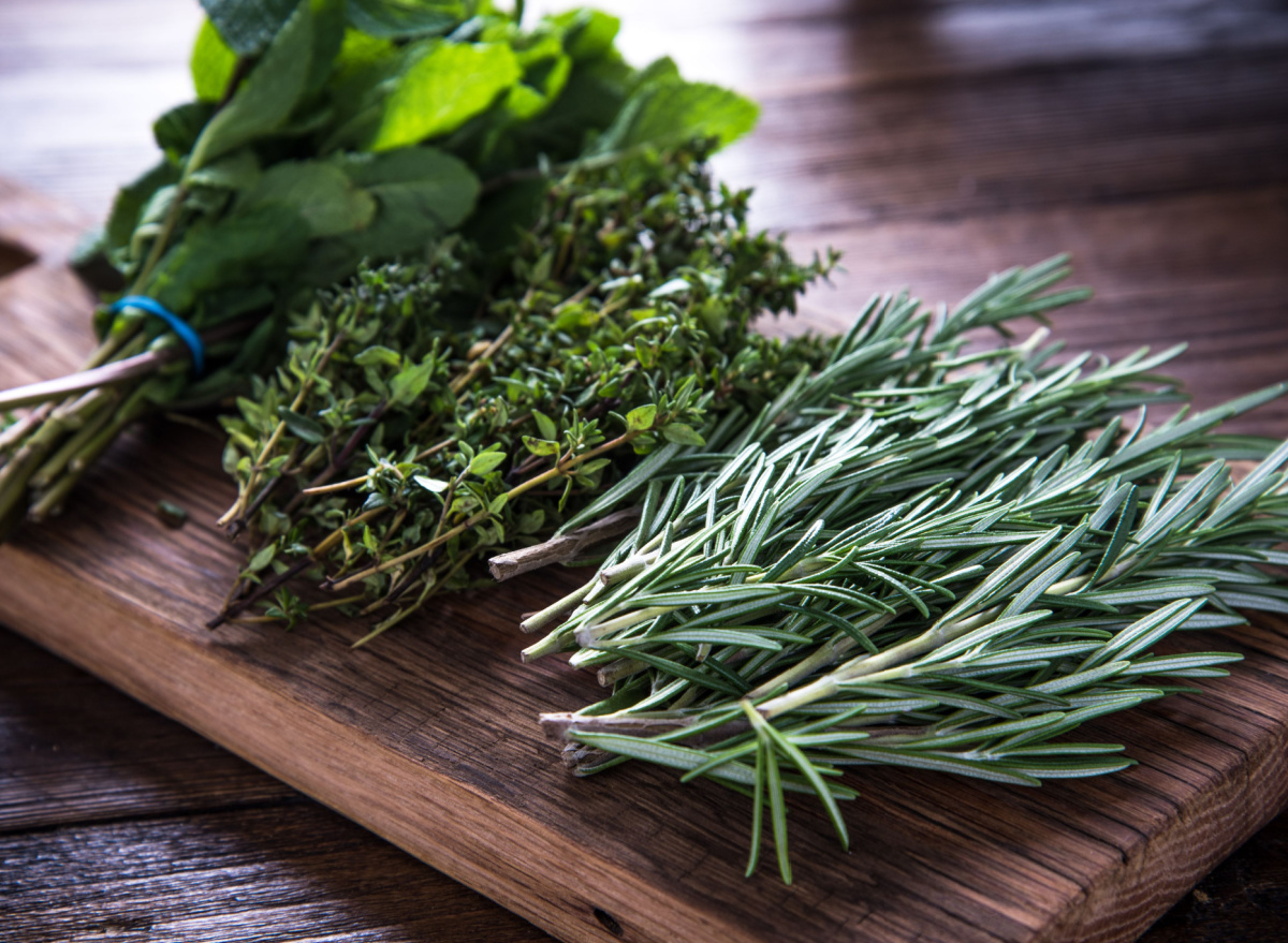 12 Grocery Items You Should Always Splurge On, Say Chefs