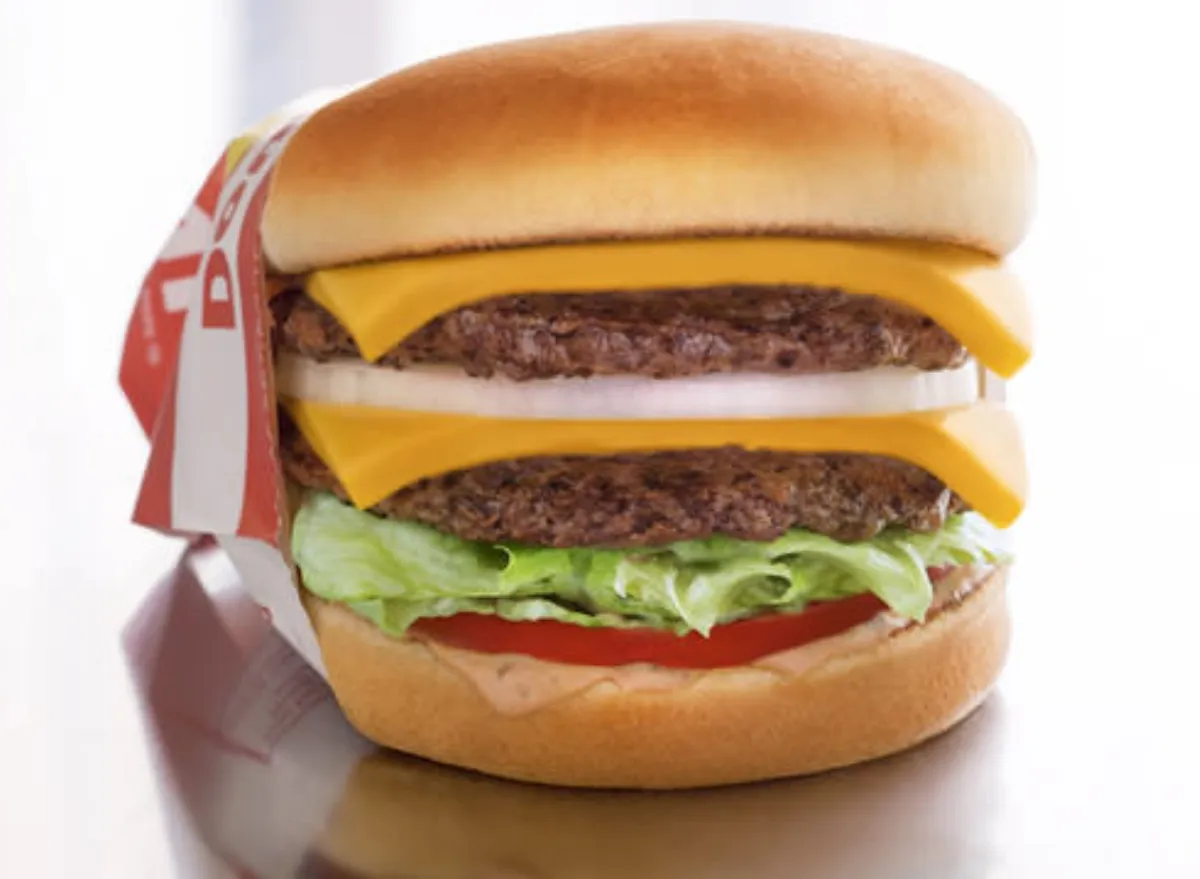 10 Most Iconic Fast-Food Burgers Of All Time