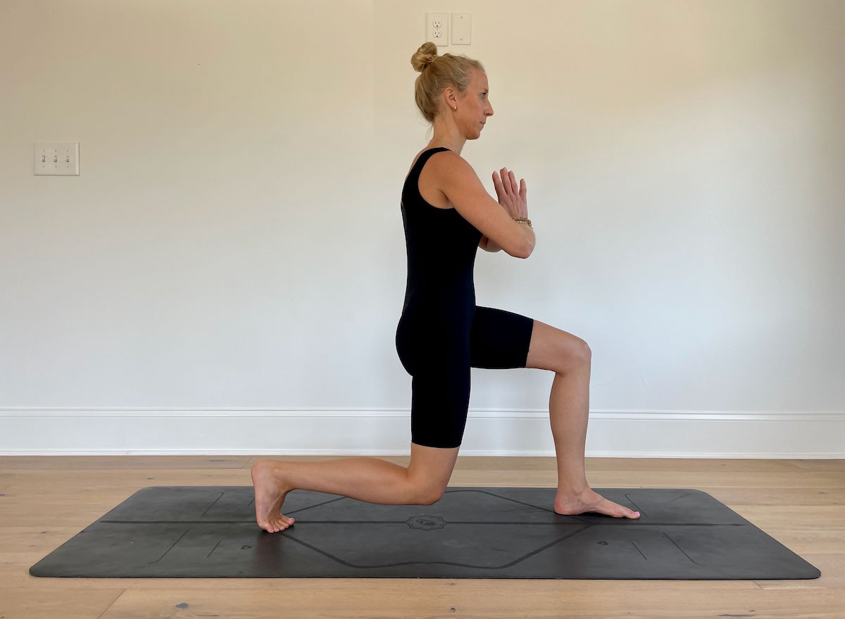 Debloat After Thanksgiving With This “Turkey-Burn” Workout