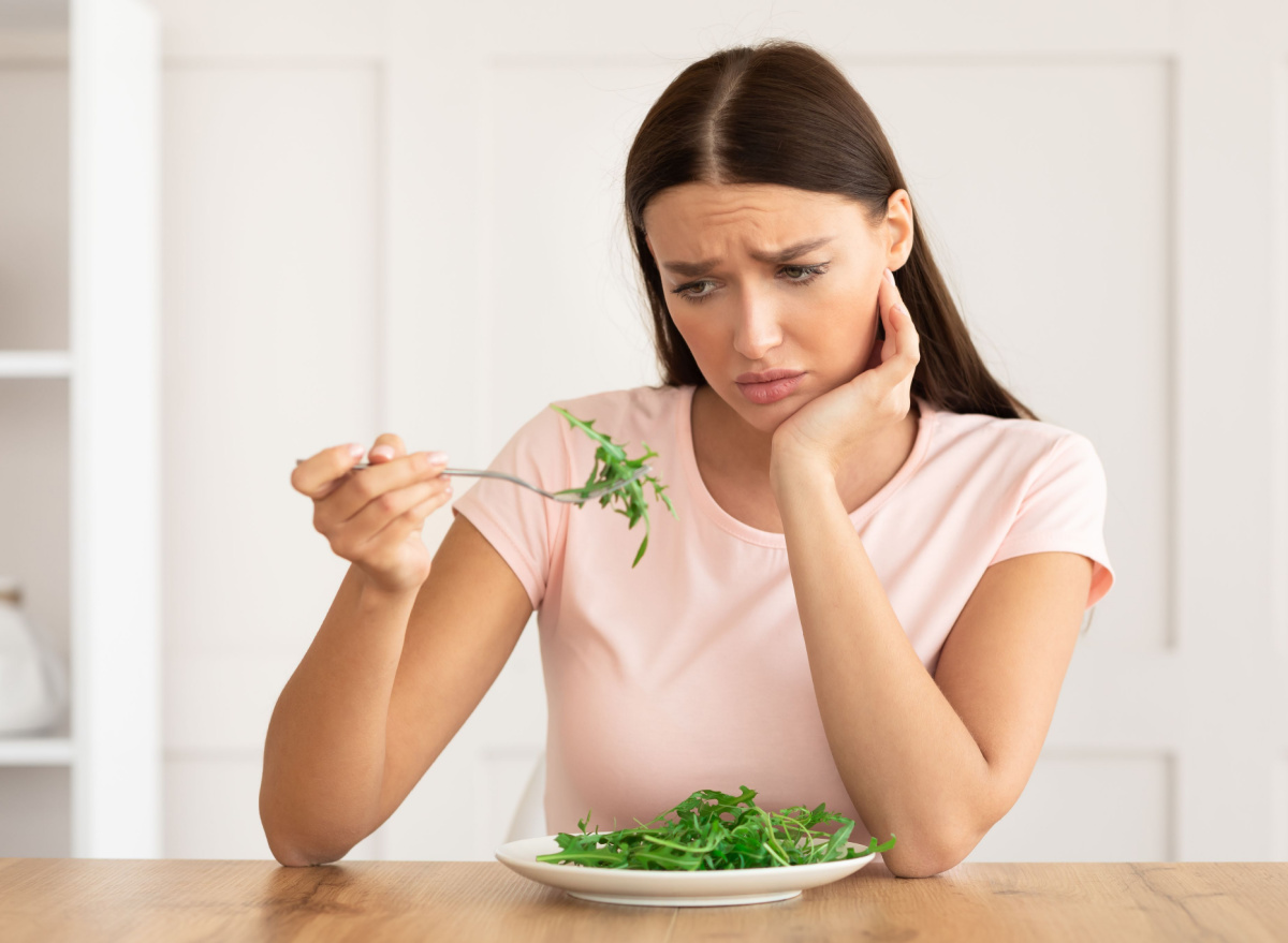 5 Bad Eating Habits That May Cause Hair Loss, Says Dietitian