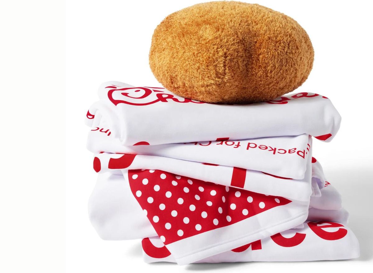 Chick-fil-A Just Debuted Its First Merch Collection & You're In for a ...