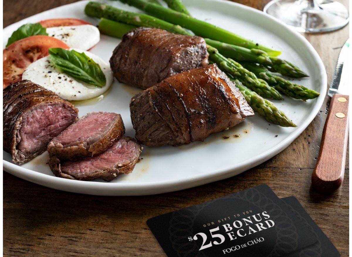 6 Steakhouse Chains Serving the Best Holiday Menus
