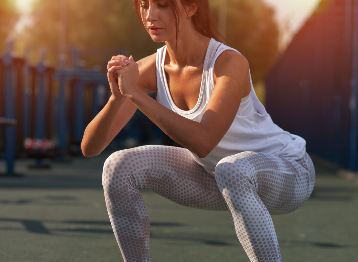 7 Strength-Building Exercises To Get Fit Before Spring Break