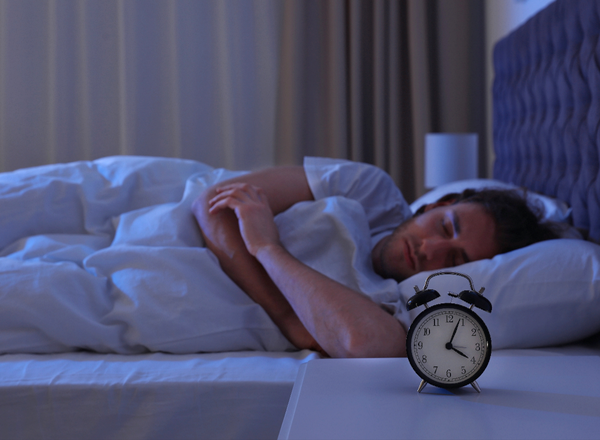 Study Shows These Five Sleep Habits Can Help You Live Longer
