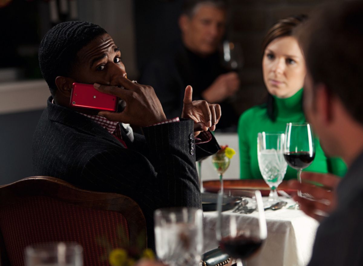 8 Worst Customer Behaviors That Restaurant Servers Can't Stand