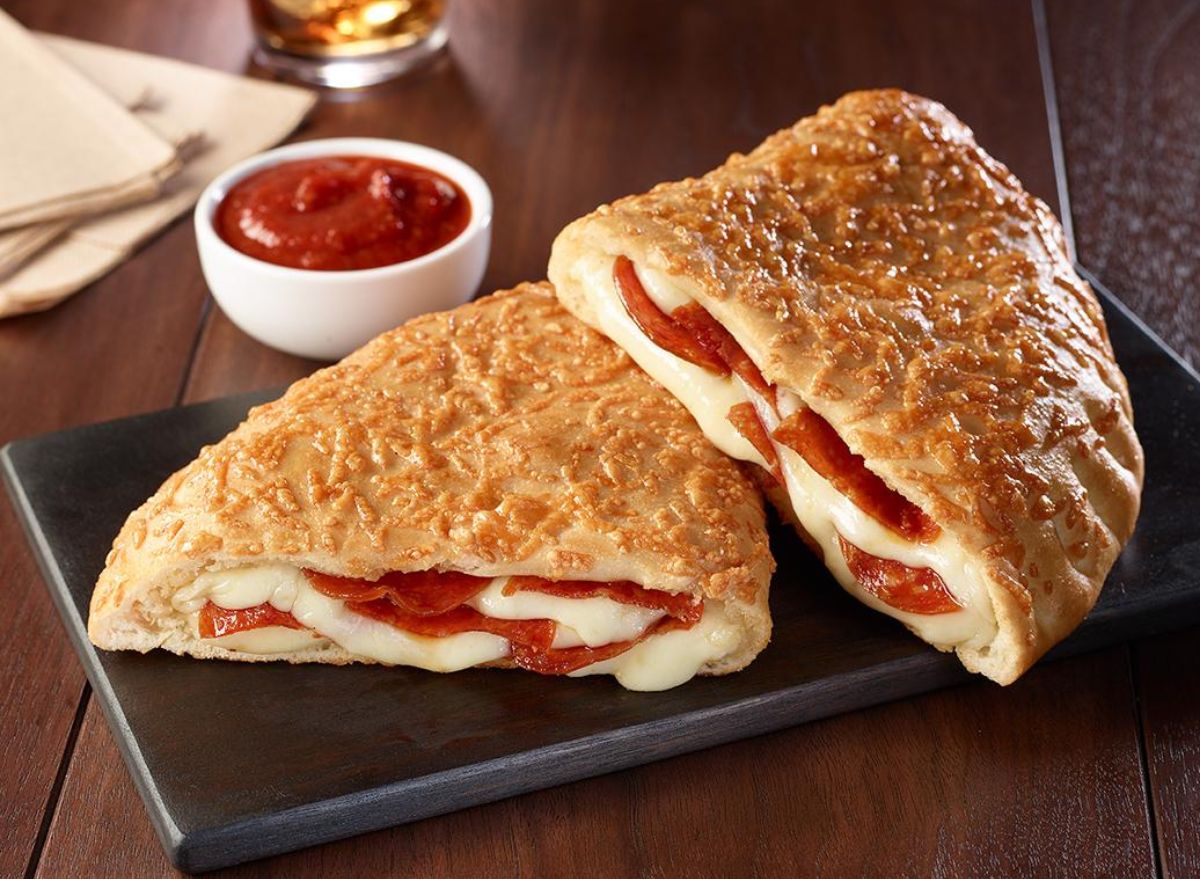 10 Unusual Fast-Food Menu Items You Could Order 20 Years Ago