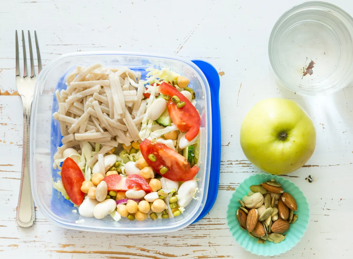 8 Lifestyle Tips To Maintain Your Weight Loss