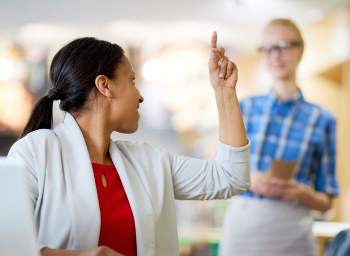 8 Worst Customer Behaviors That Restaurant Servers Can't Stand