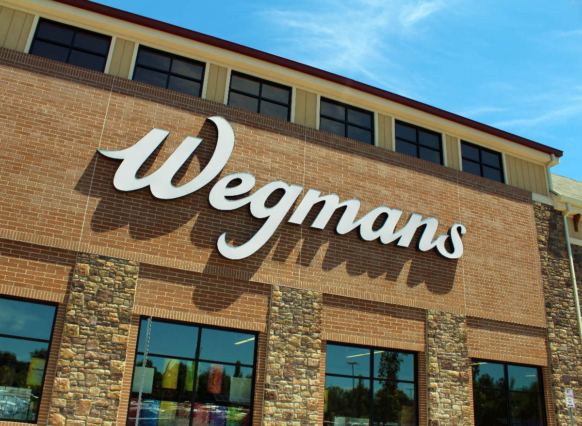 11 Grocery Stores With the Best Fresh Produce