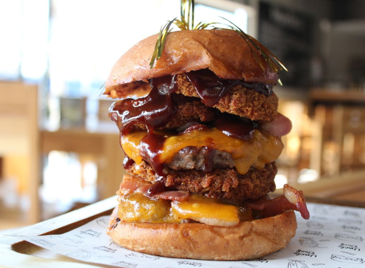 20 Biggest Restaurant Red Flags