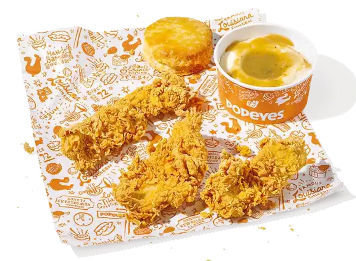 7 Fast Food Serving Hand Breaded Chicken Tenders