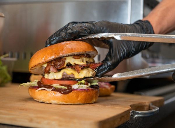 11 Chefs' Secrets for the Best Restaurant-Quality Burgers
