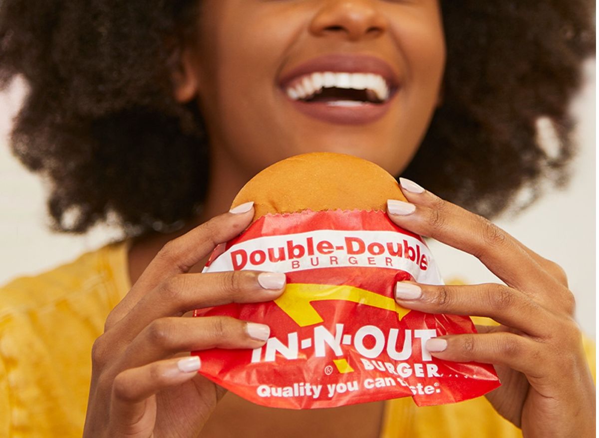 Five Guys vs. In-N-Out: Chefs Judge Which Burger Is the Best