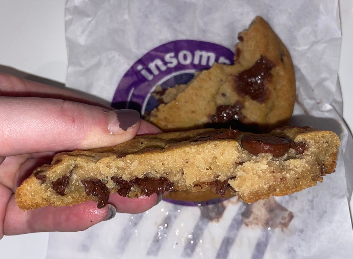 The Best Cookie Chain Chocolate Chip Cookie Taste Test