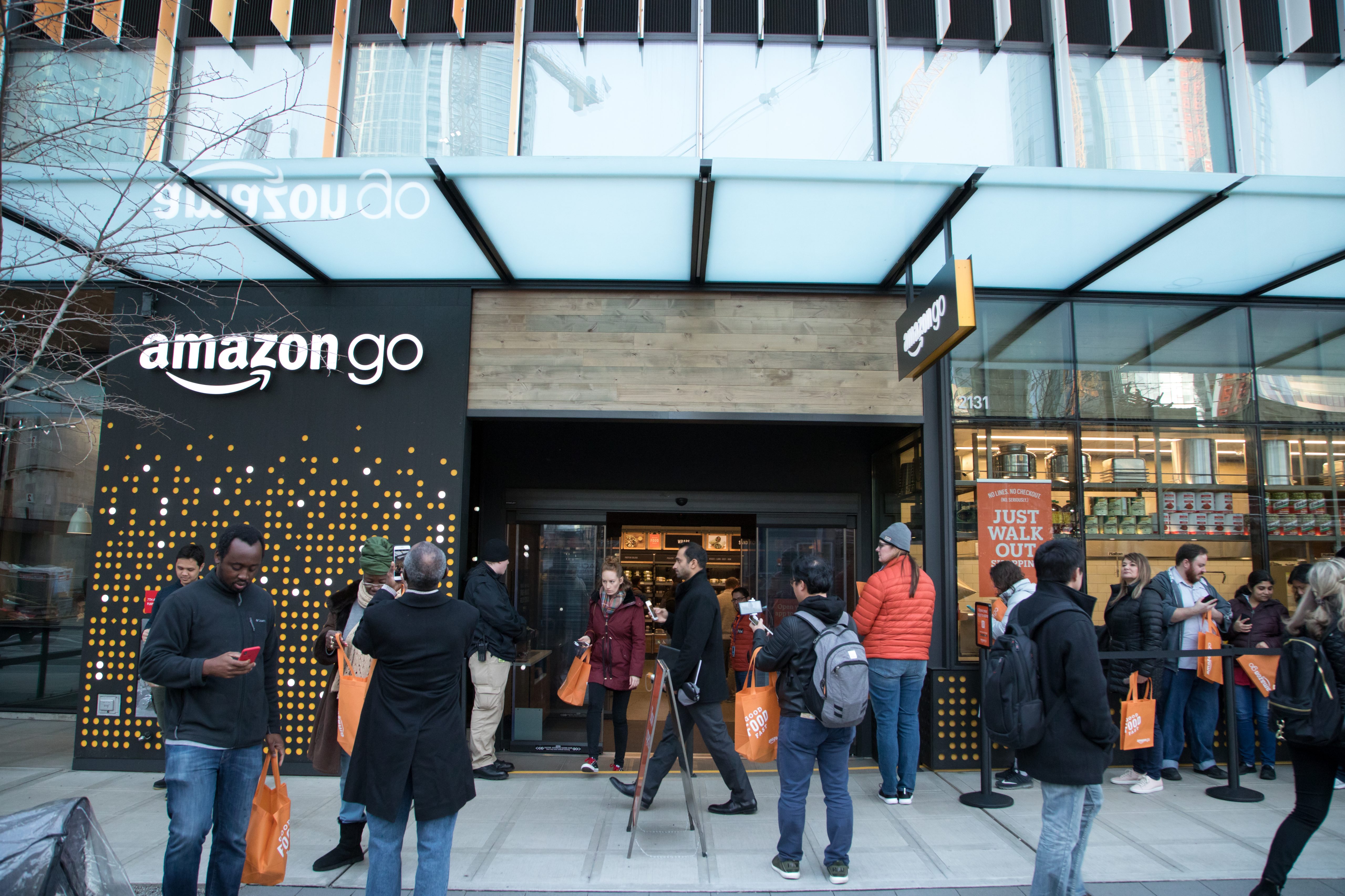 7 Grocery Stores Closing Dozens of Locations Right Now