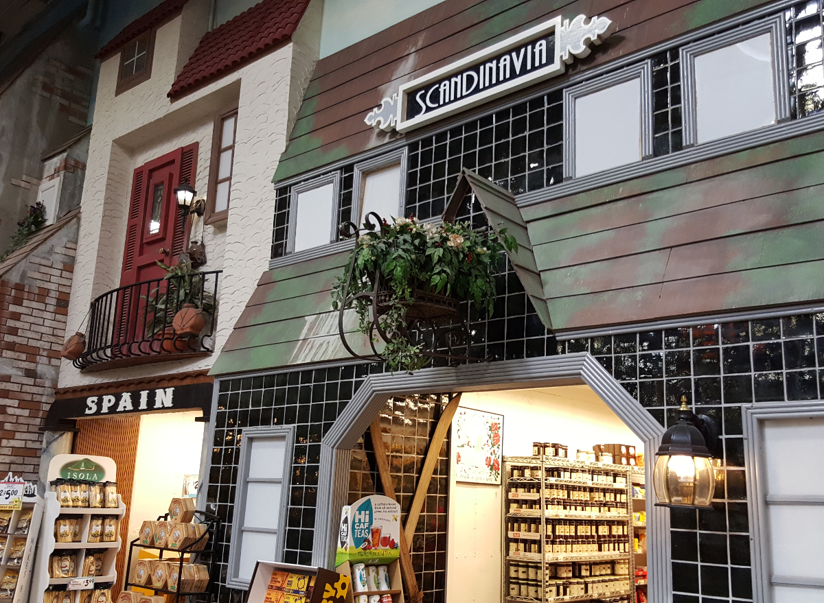 10 Secrets of Jungle Jim's, America's Most Gigantic Grocery Store