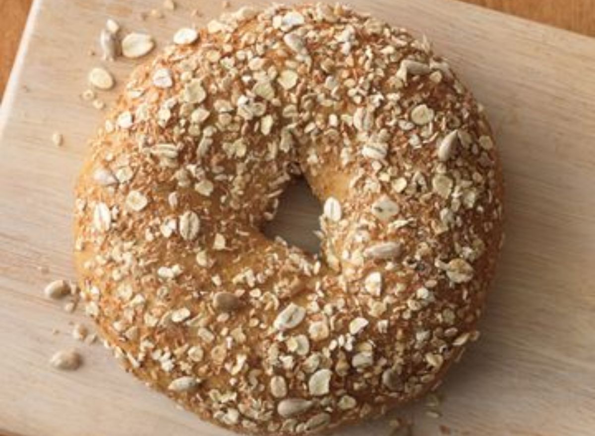 9 Healthy Dunkin’ Breakfasts That Dietitians Order