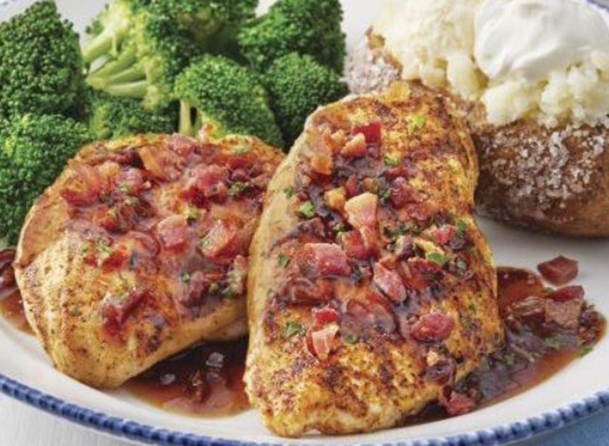 9 Healthiest Red Lobster Menu Items, According to Dietitians