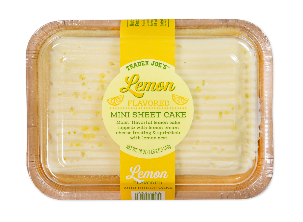 7 Trader Joe's Sweets Shoppers Are Raving About Right Now
