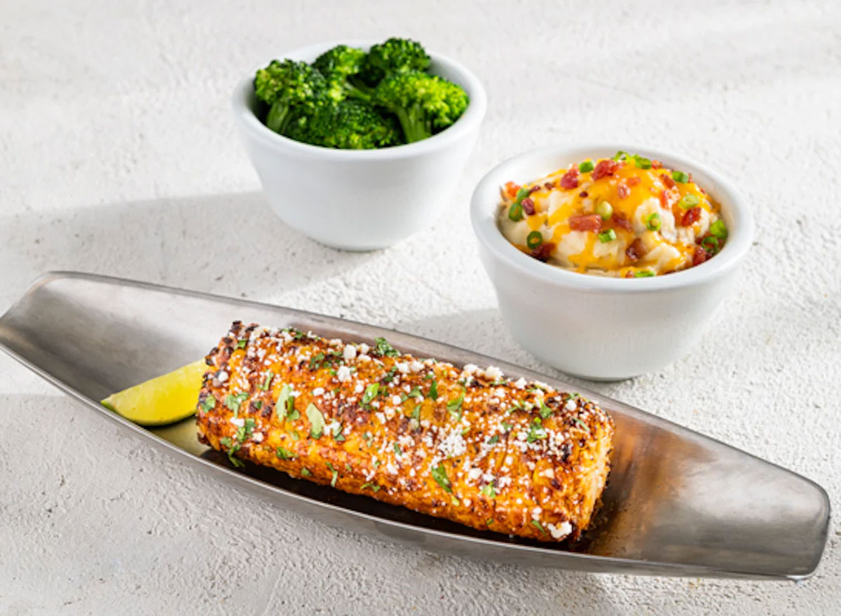 8 Healthiest Chili’s Menu Items, According to Dietitians