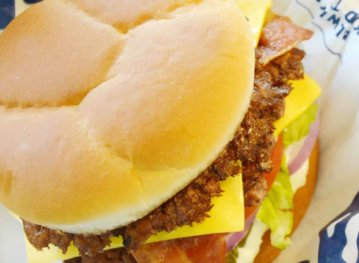6 Fast-Food Chains That Serve the Most Authentic Steakburgers